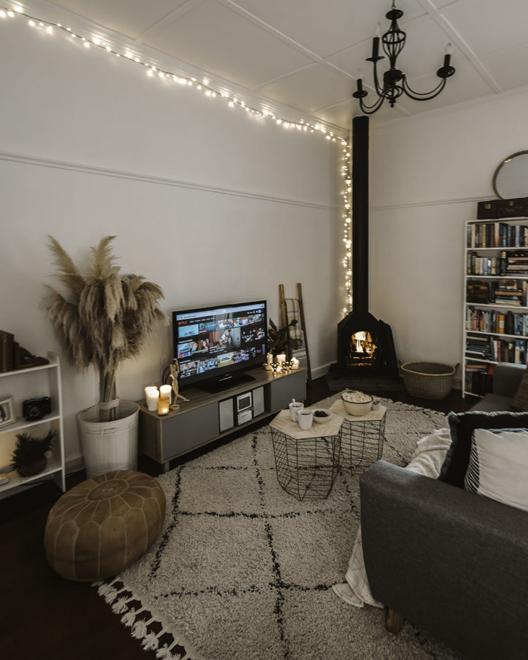 10 Ways to Have the Best Family Movie Night (with unique snack ideas ...